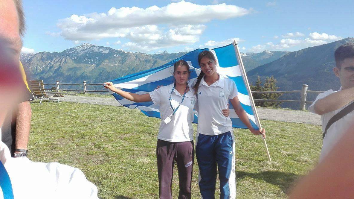 Η ΕΛΛΗΝΙΚΗ ΣΗΜΑΙΑ ΨΗΛΑ ΣΤΟ KLOSTERS