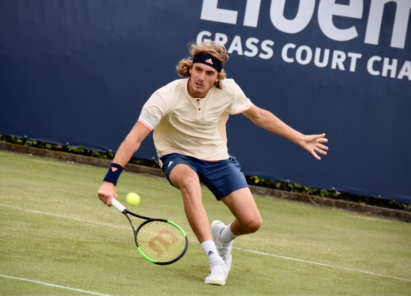 Ο Στέφανος έσωσε match point και πέρασε στους 8